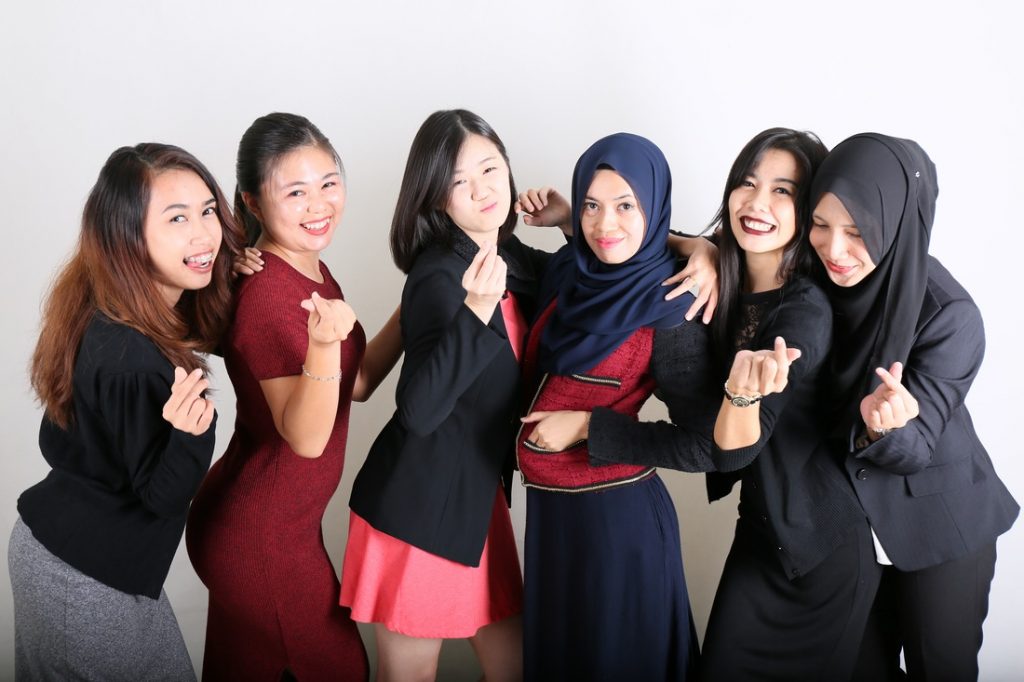 SIA Staff Photo Shoot Teaser – Sabah Institute of Art