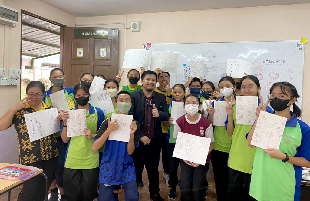 Art Workshop by Sabah Institute of Art with Mr. Ade Aliff bin Jobin ...