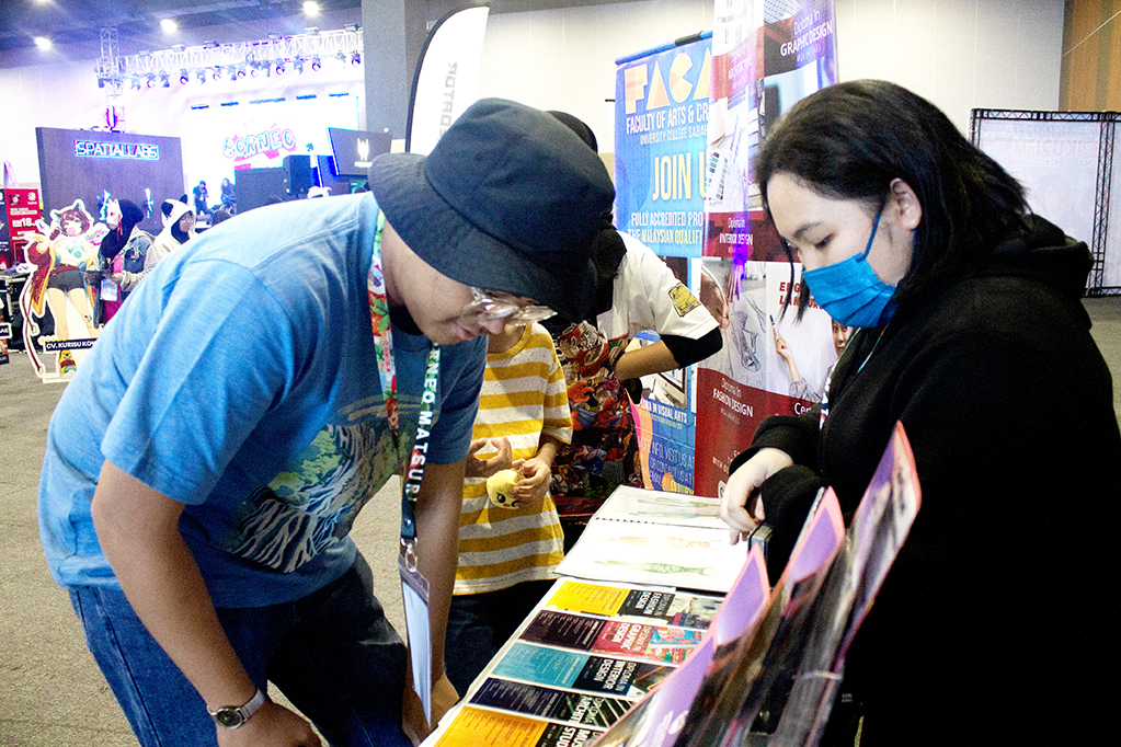 SIA Open Booth at Borneo Matsuri 2023 – Sabah Institute of Art